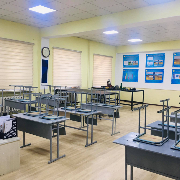 ДАРХАН УУЛ АЙМАГ дахь УУЛ УУРХАЙ ЭРЧИМ ХҮЧНИЙ ПОЛИТЕХНИК КОЛЛЕЖ нь Өрмийн мэргэжлийн ангидаа